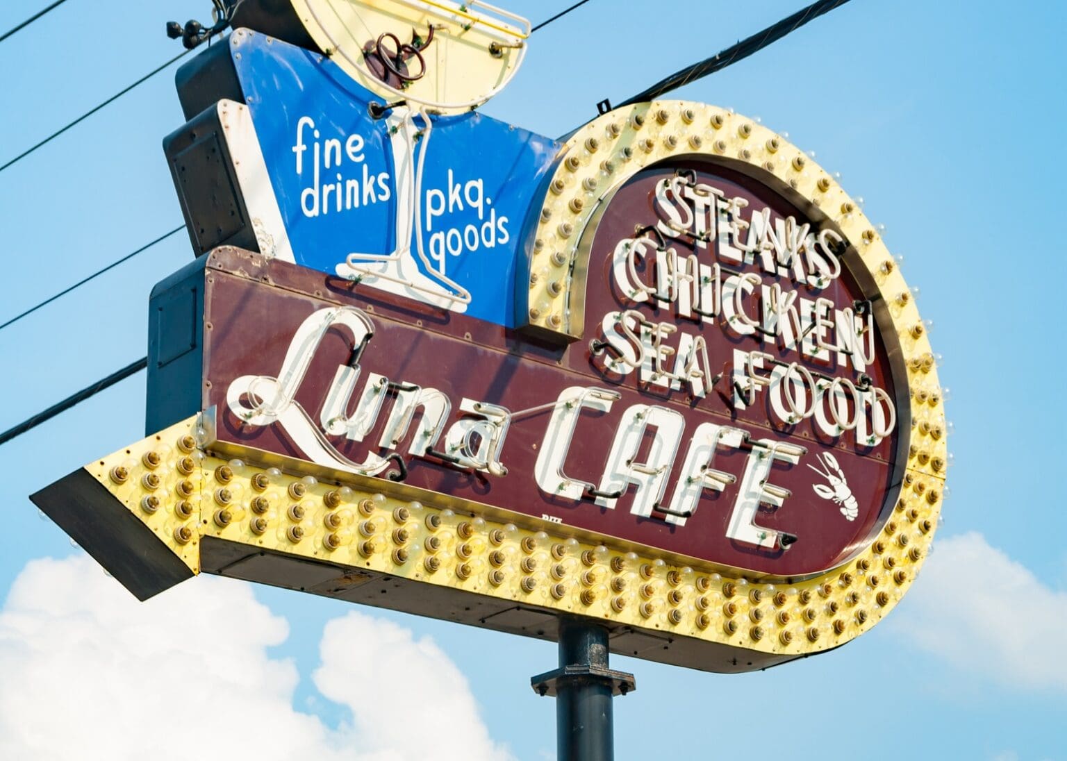 Inside the Hidden Restaurants Al Capone Secretly Adored - Recipe Heaven